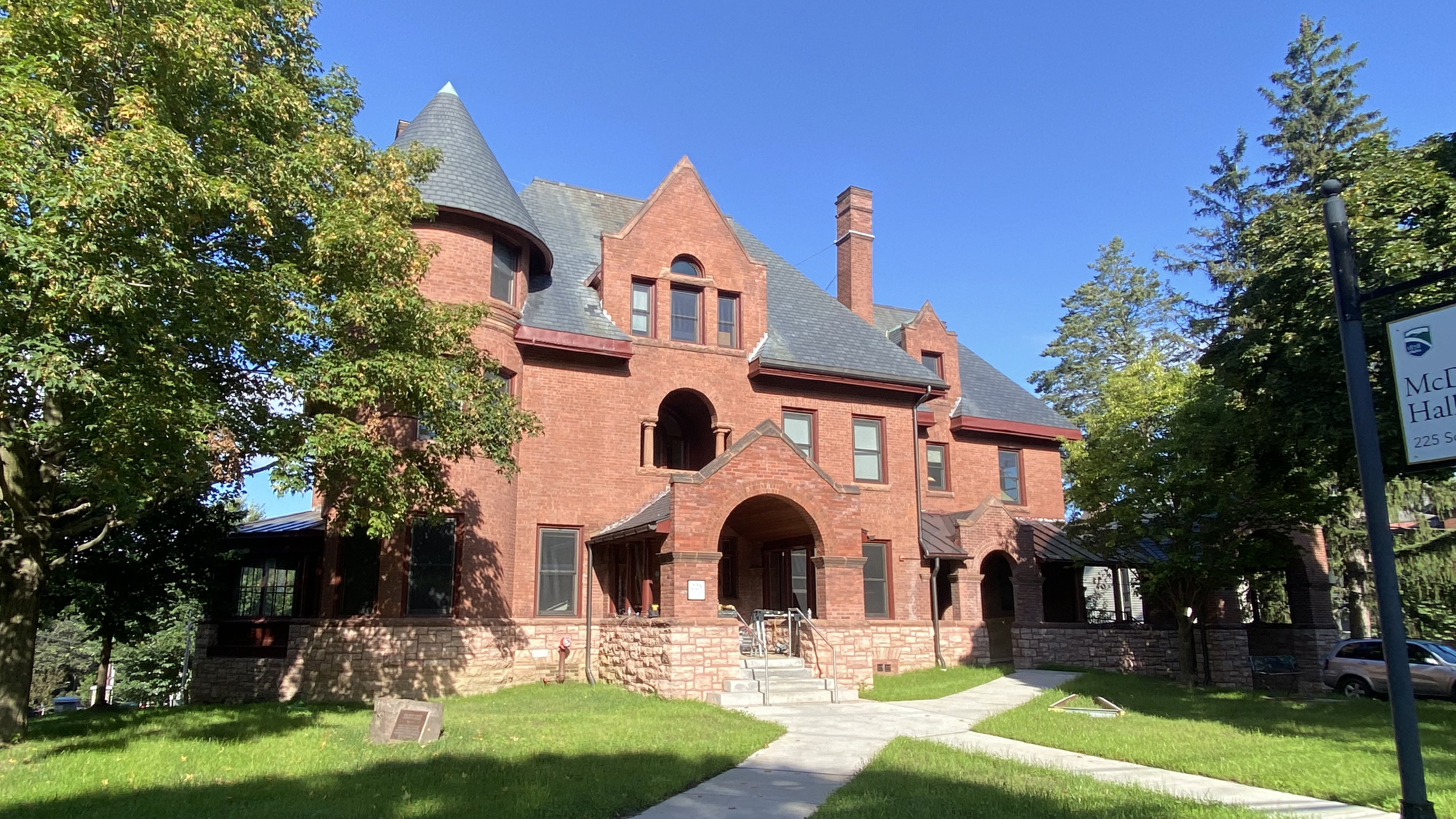 McDonald Hall - Champlain College