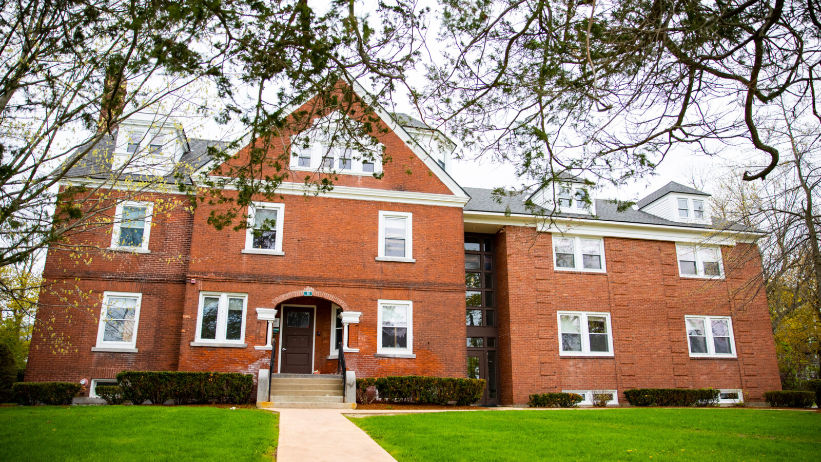 First-Year Housing | Champlain College, Burlington, Vermont