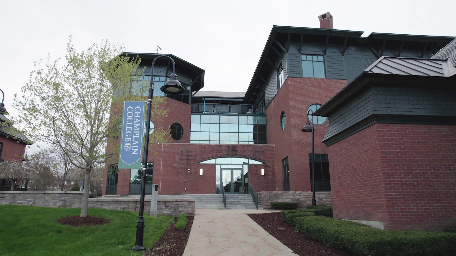 About the Library | Champlain College, Burlington, Vermont